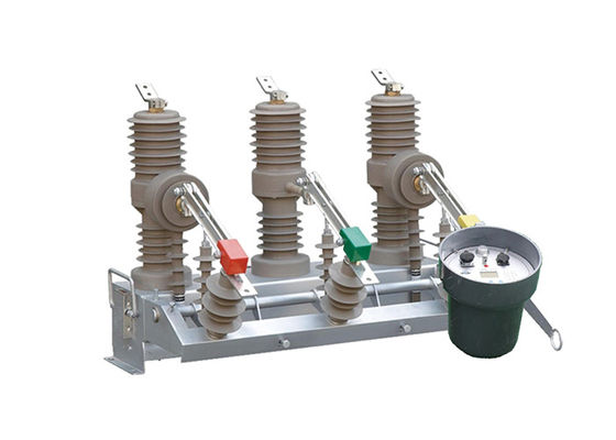 Pole Mounted Auto Recloser Circuit Breaker 630A 700Pa 3000m Altitude ...