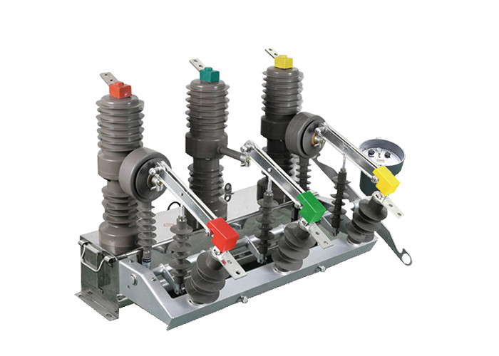 Three Phase 50Hz Pole Mounted Breaker High Voltage High Efficiency