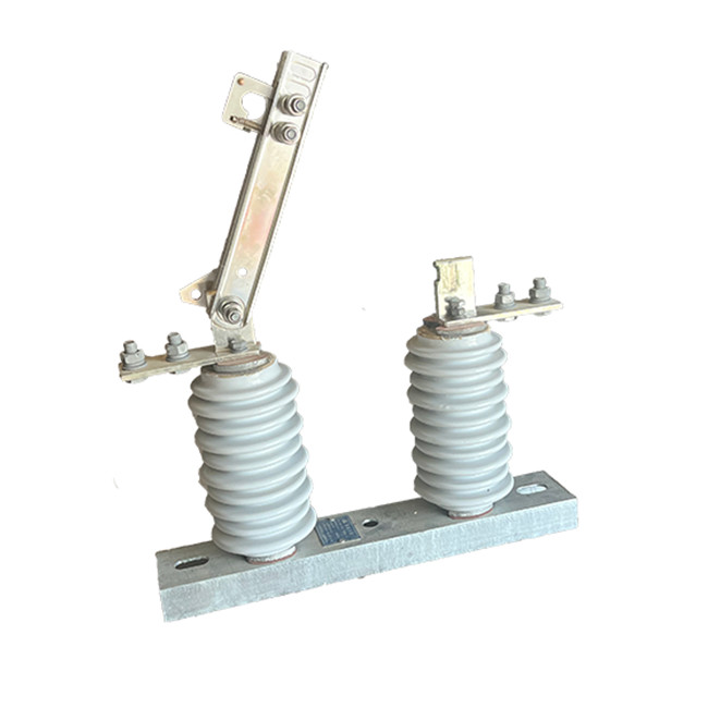Ceramic High Voltage Isolator Switch 12kV-36kV Ac Power Vertical Break ...
